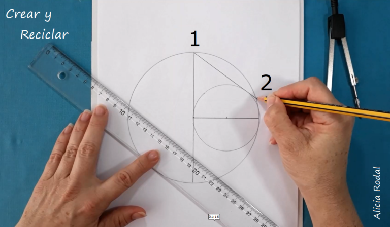 Cómo dibujar un pentágono y una estrella de 5 puntas