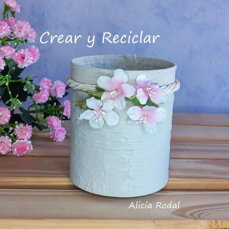 Que hacer para decorar una lata grande Hermosa idea