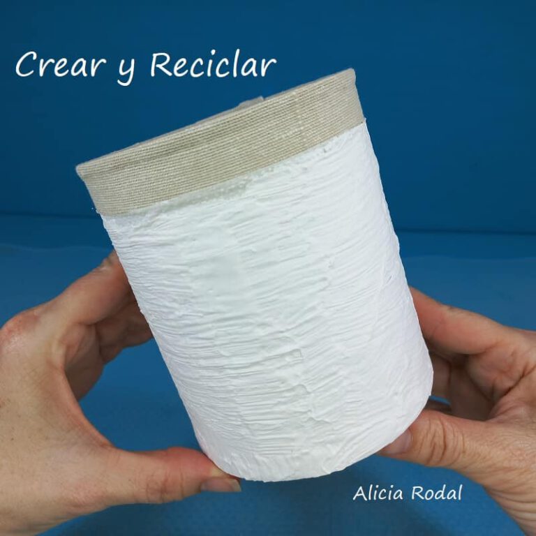 Que hacer para decorar una lata grande Hermosa idea